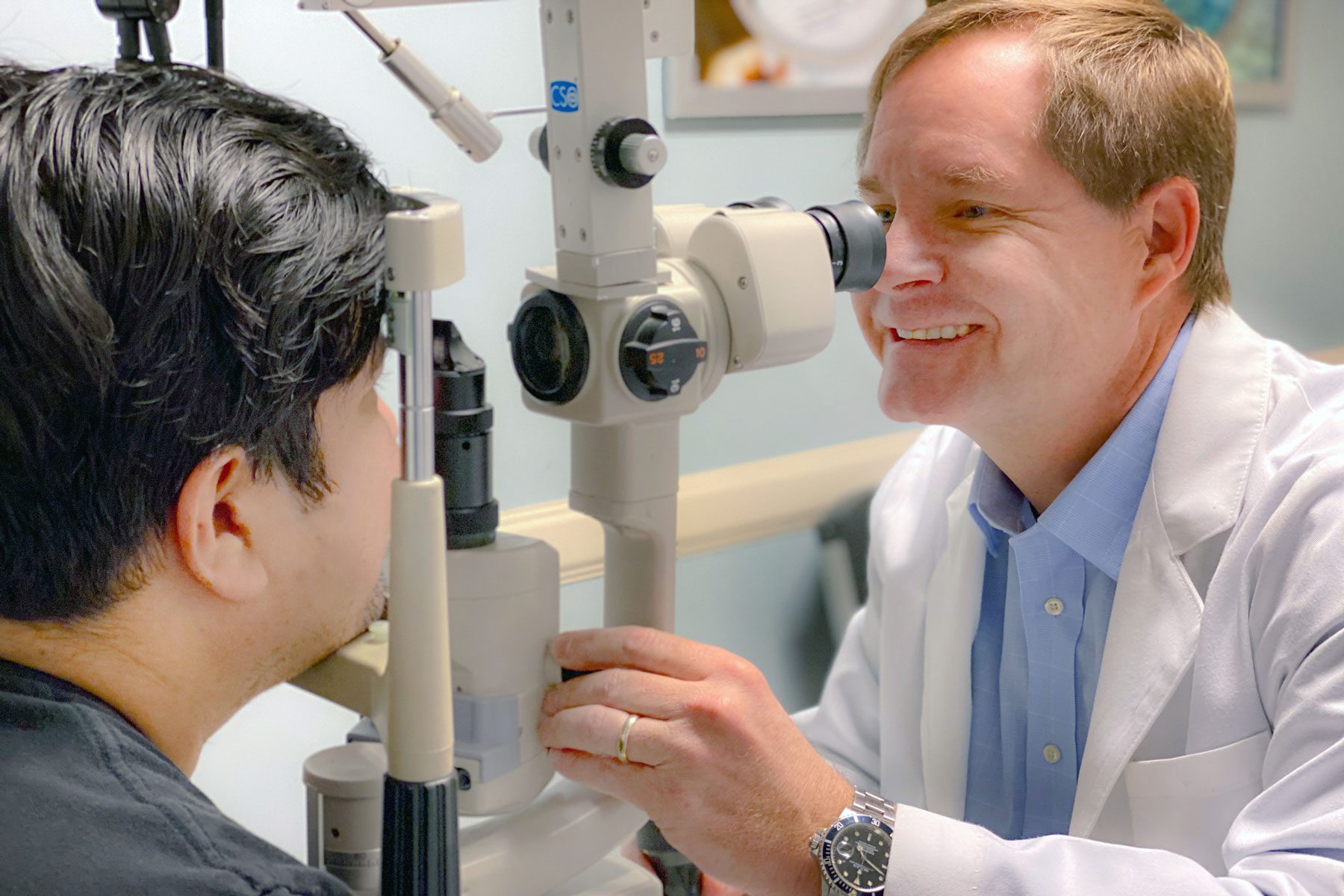 Optometrists - Dr. Scott & Associates